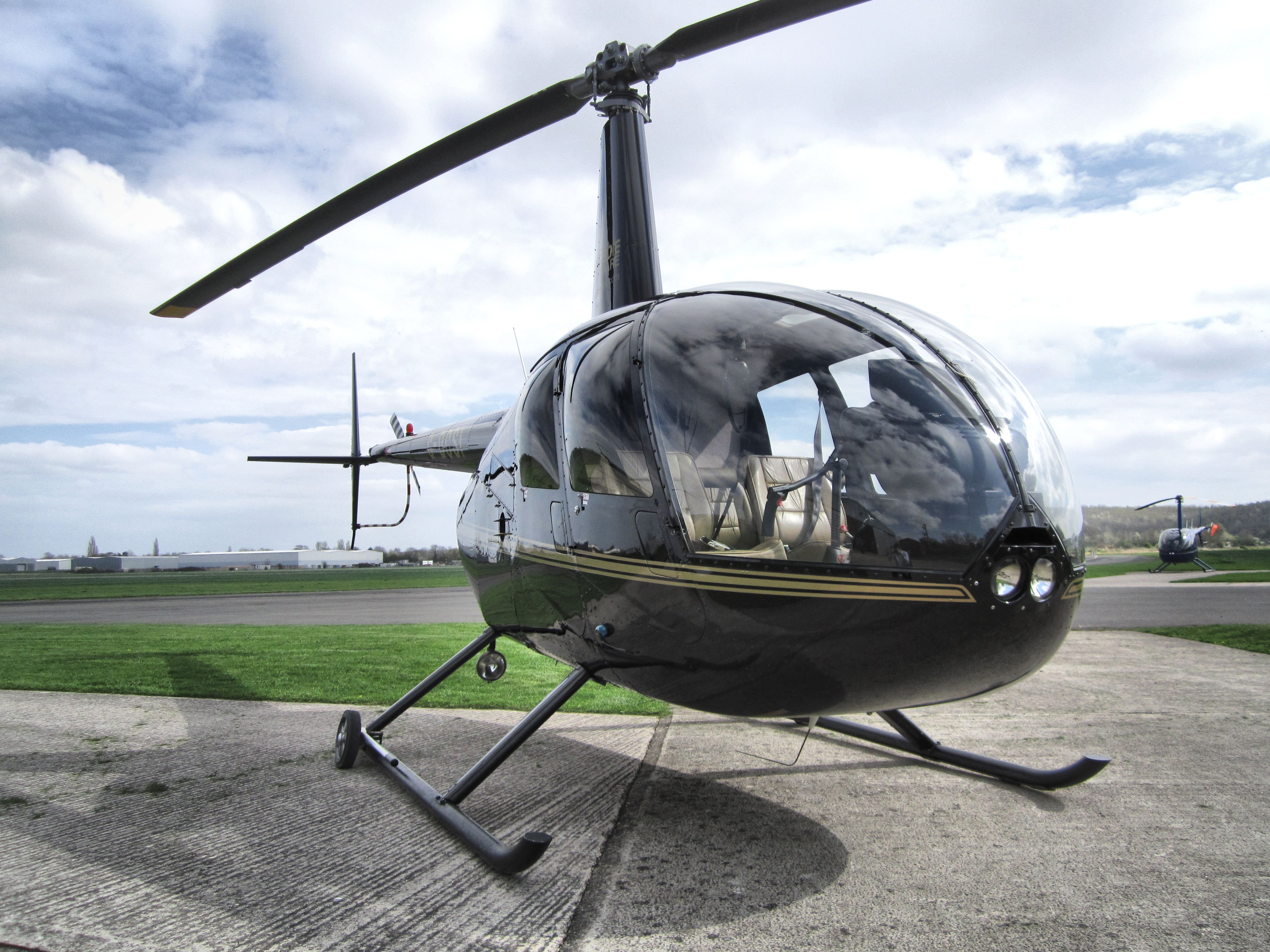 Pre - Owned and Used Robinson R44 Sales - Heli Air - Robinson R44 ...